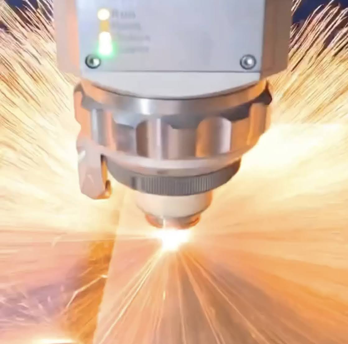 Fabworks: Fast, Affordable, Sheet Metal.